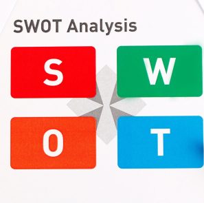 Swot Analysis in Healthcare: What is it & How to Use It Correctly