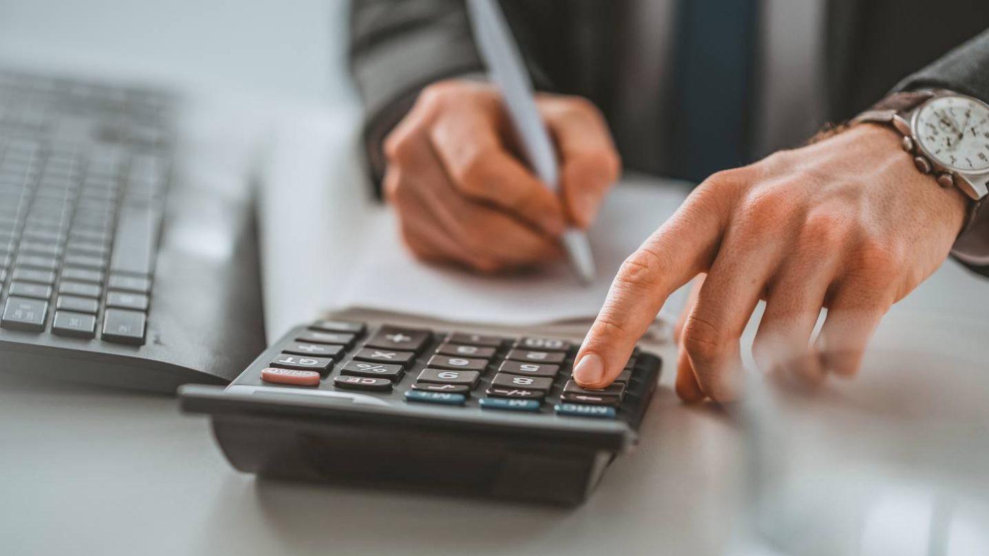 How to Improve Your AHT in a Call Center | Improve Handle Time